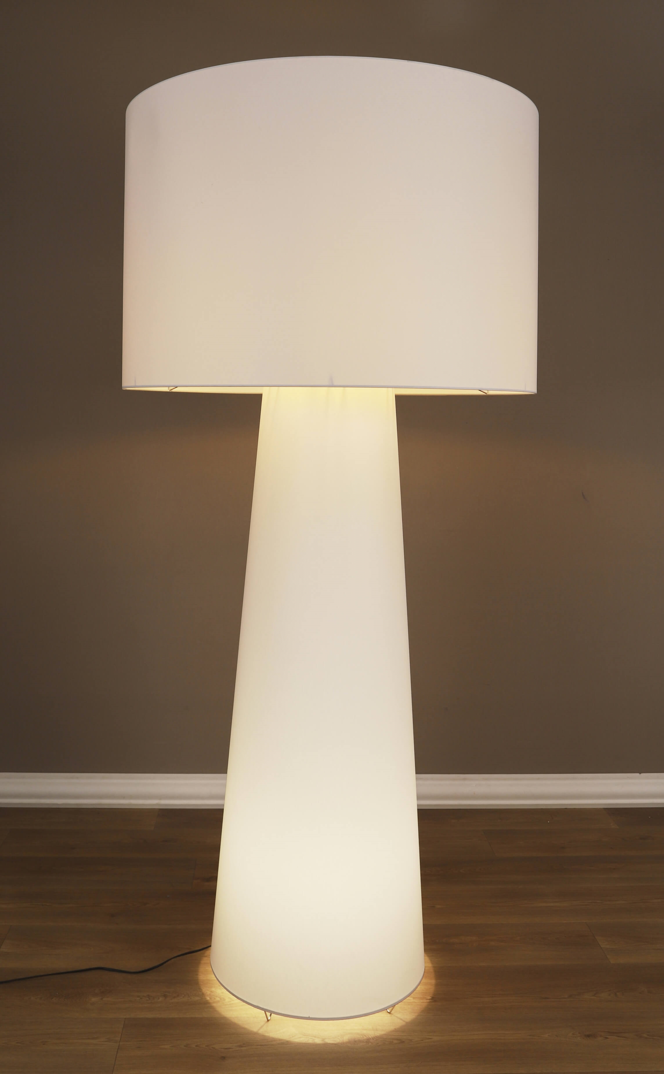 Marcel Wanders | Big Shadow | MutualArt