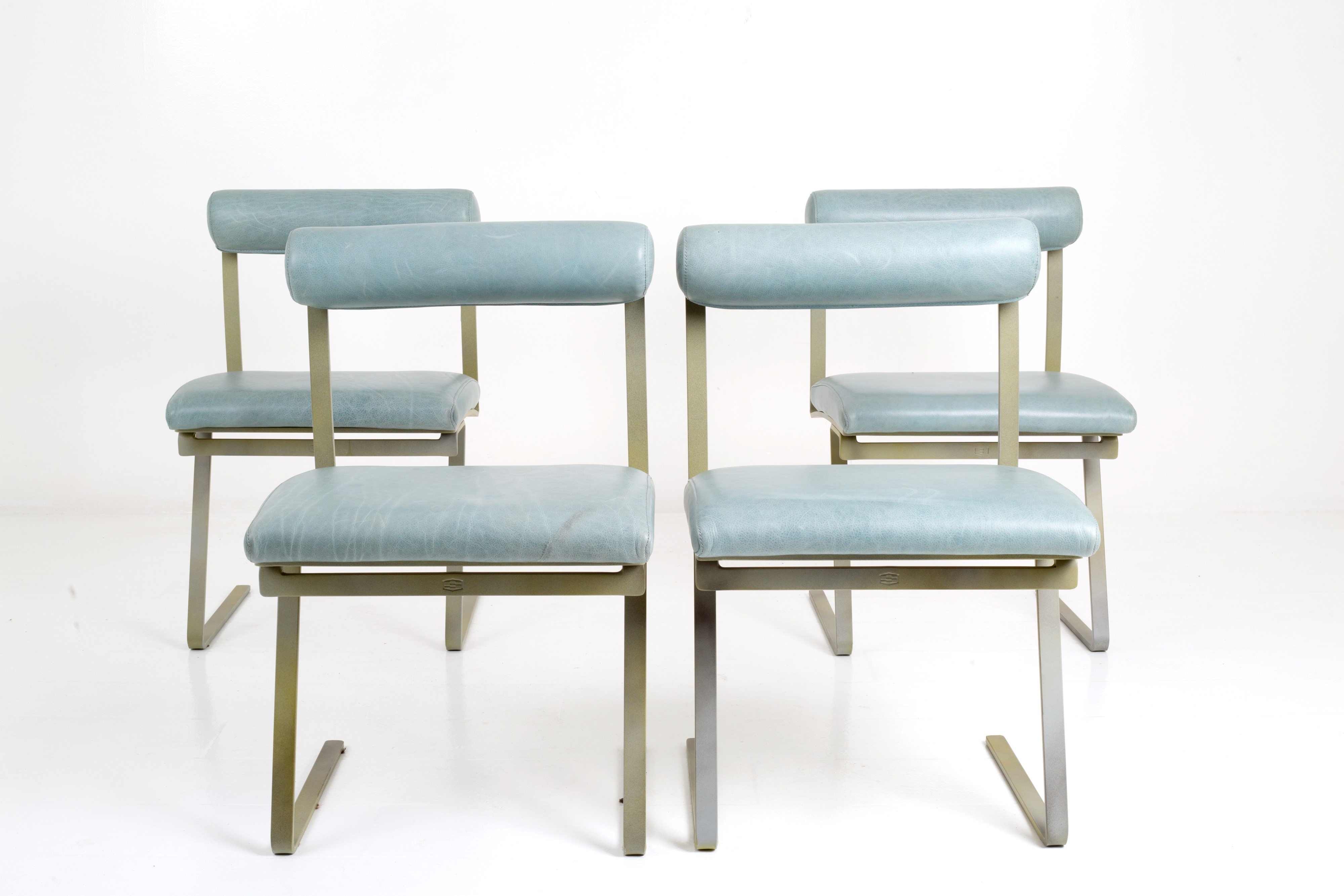 Joe Cesare Colombo | Quattro sedie Roll (70) | MutualArt