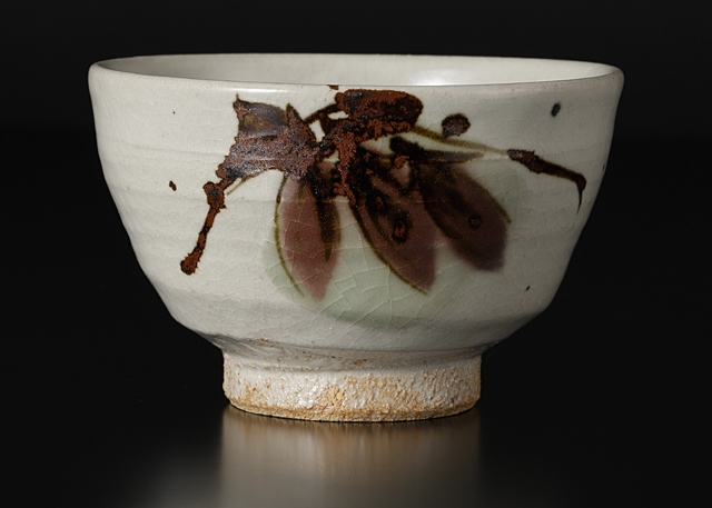 Koichi Tamura | tea bowl with design of bellflower | MutualArt