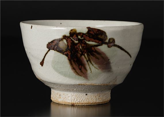Koichi Tamura | tea bowl with design of bellflower | MutualArt