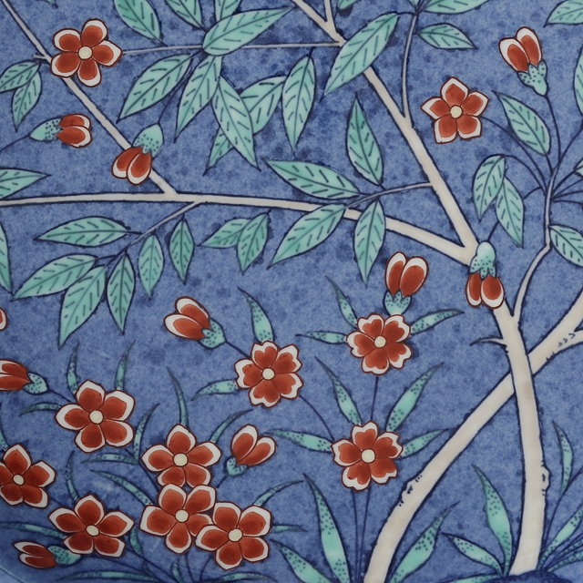 Imaizumi Imaemon | Iro-nabeshima plate with chintz design | MutualArt