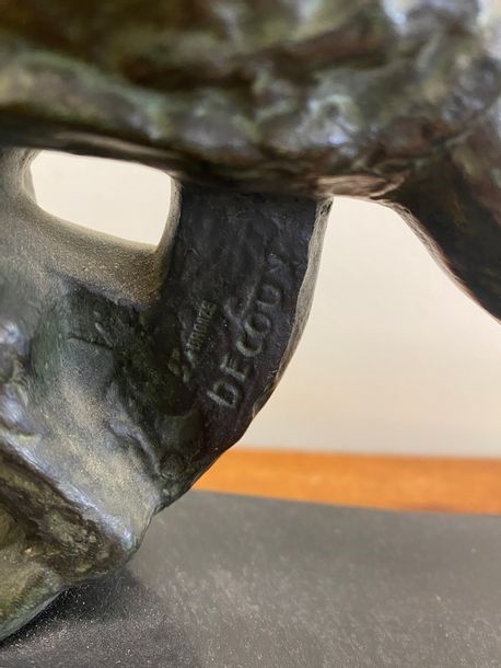 Michel Decoux | Homme à la roue Bronze | MutualArt
