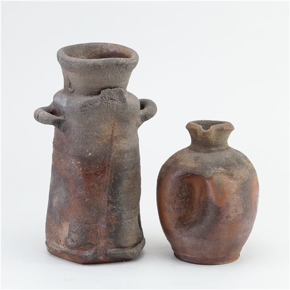Rizu Takahashi | Bizen style wood fired stoneware vessel with lug ...