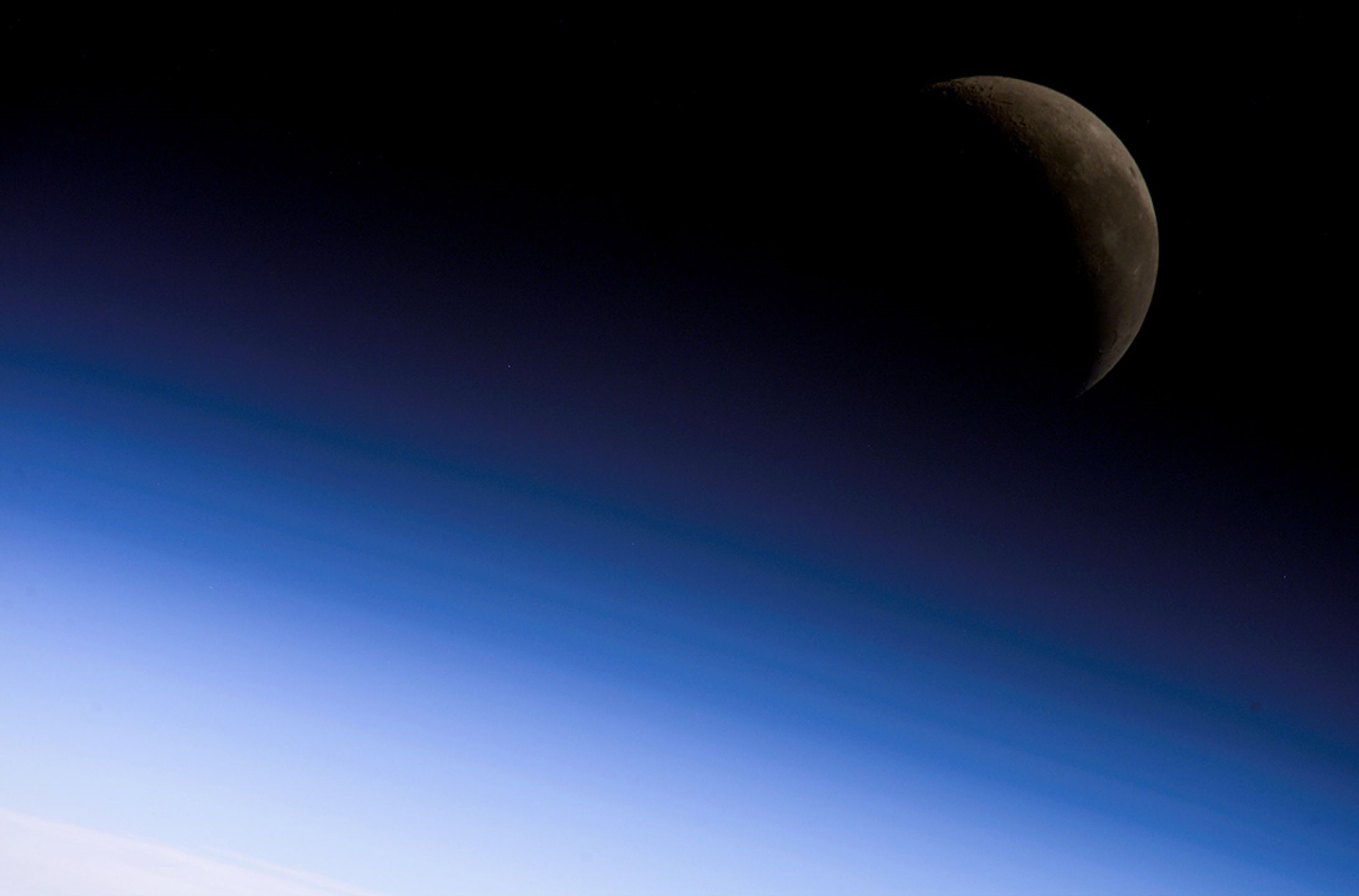 NASA | Nasa. Photograph from Earth orbit. Superb crescent Moon from ...