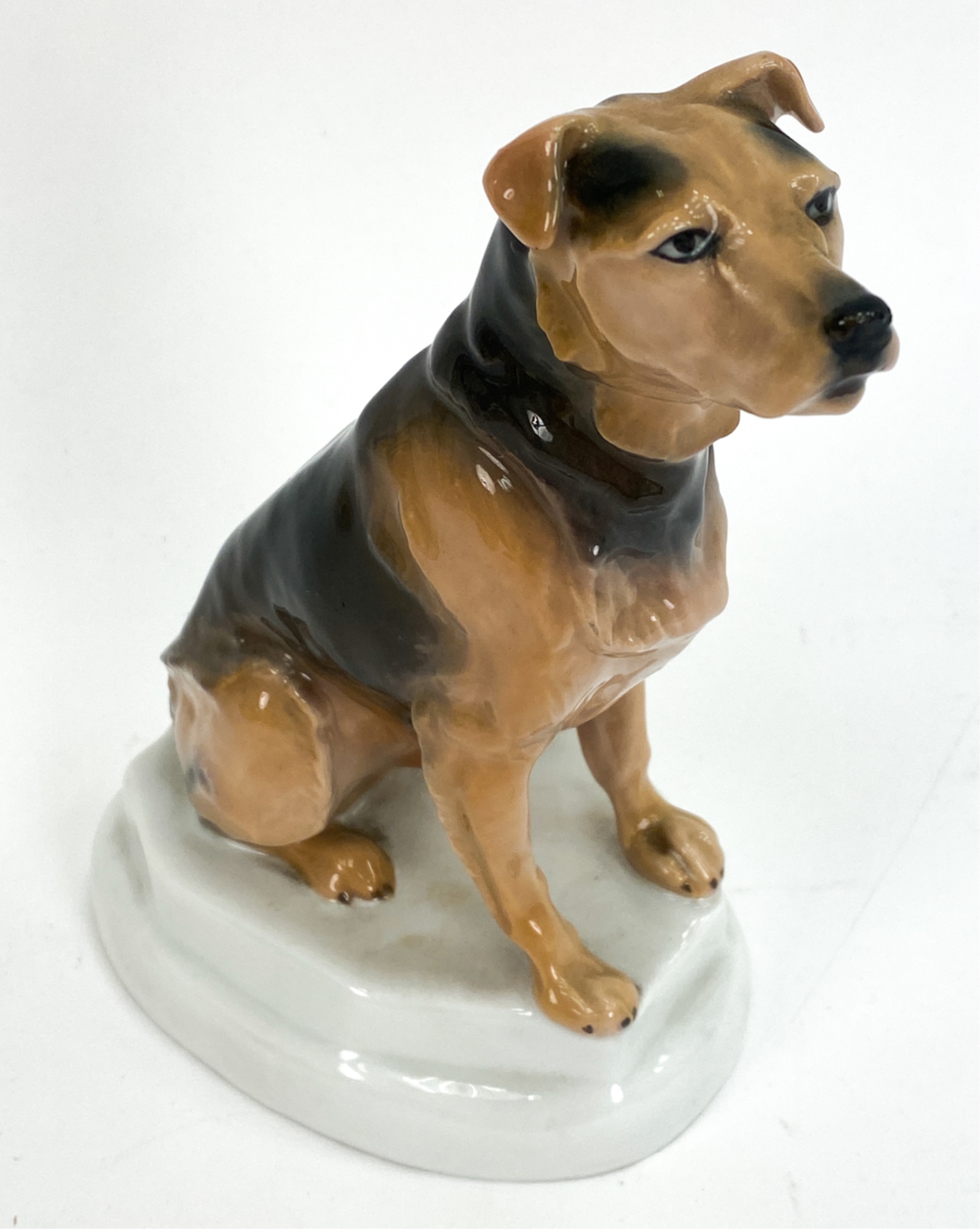 Paul Walther | PAUL WALTHER MEISSEN PORCELAIN DOG | MutualArt