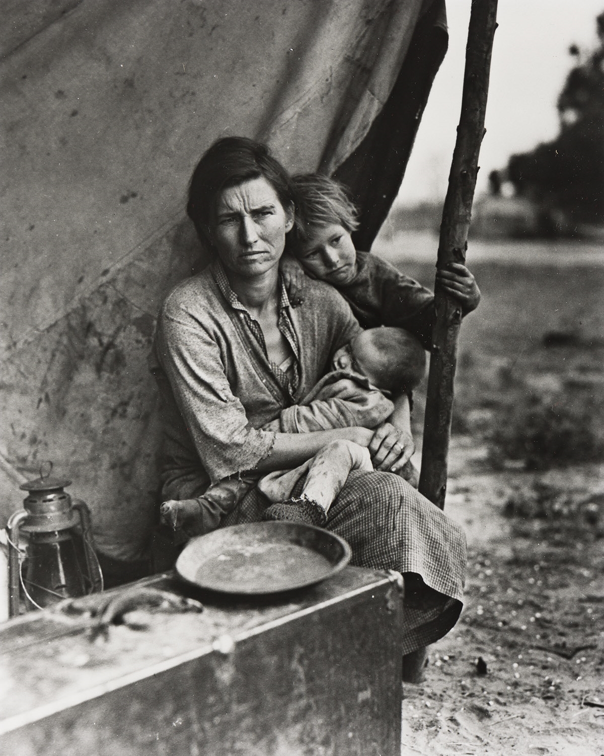 Dorothea Lange | DOROTHEA LANGE (1895-1965) | MutualArt