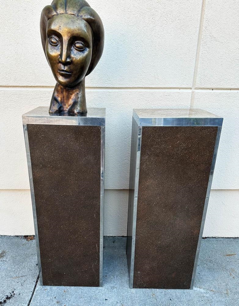 Jay Spectre | Jay Spectre Pedestal | MutualArt
