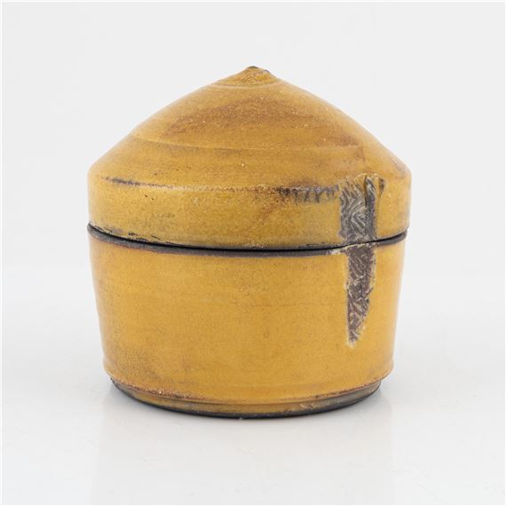 Inger Rokkjaer | a box with cover, Denmark, 2003 (2003) | MutualArt