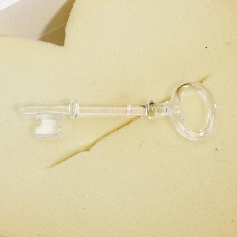 Yoko Ono | A Key to Open a Faded Memory | MutualArt