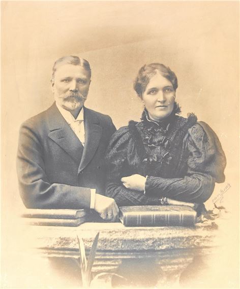 Ernst Riess | Mädchenportrait (1923) | MutualArt