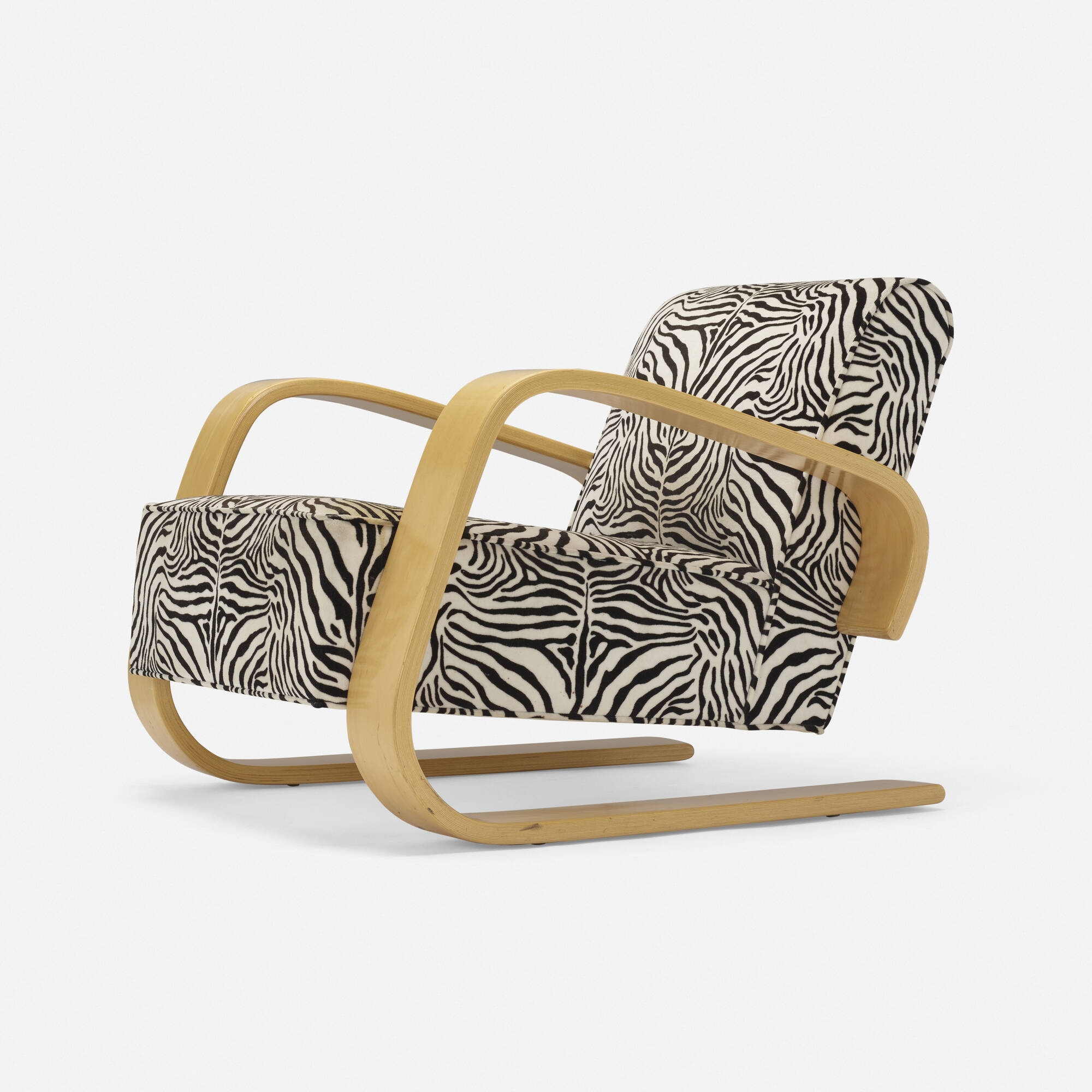 Alvar Aalto | Tank lounge chair, model 37/400 (Circa 2000) | MutualArt