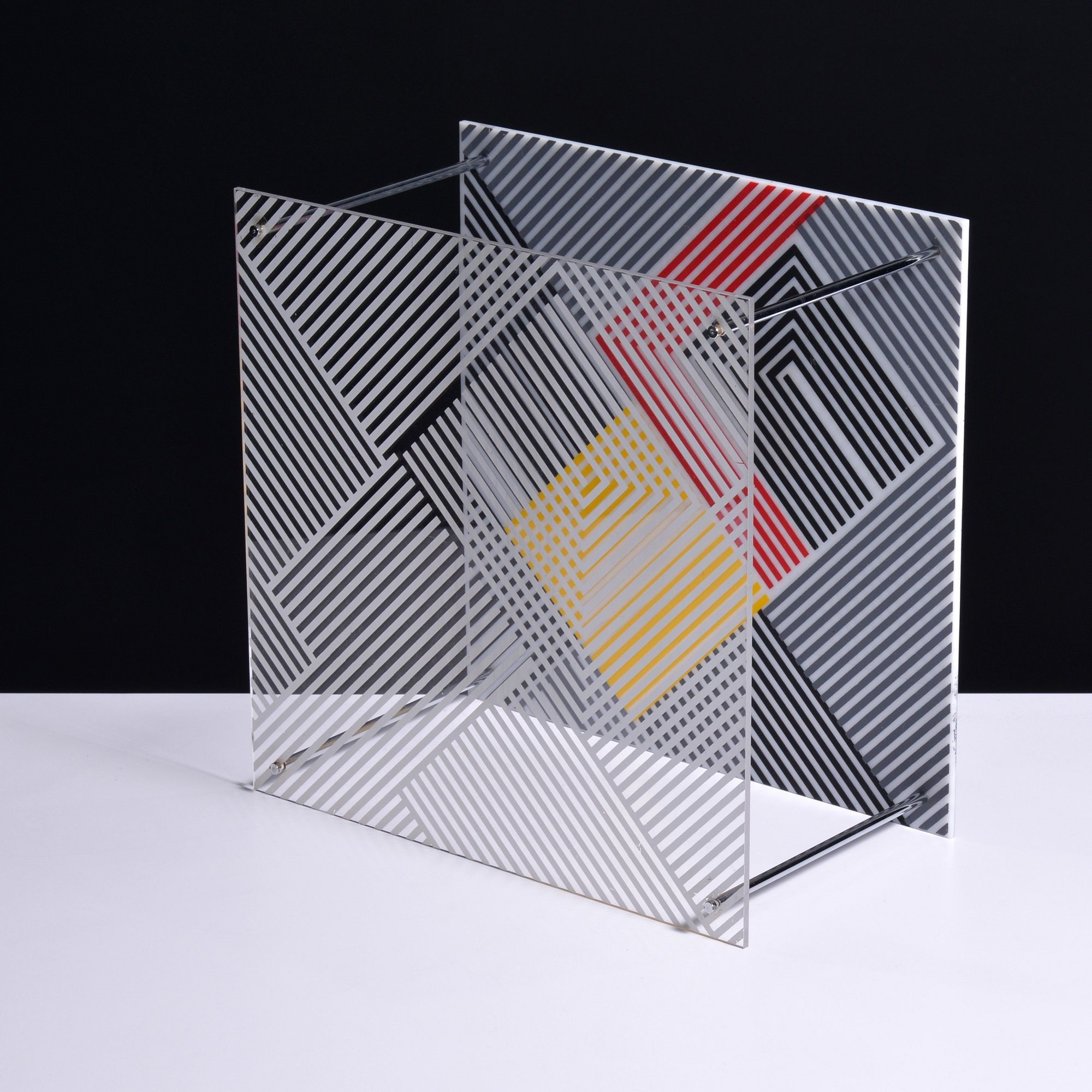 Jesus-Rafael Soto | Jesus Soto SOTOMAGIE II Op Art Sculpture (1967) | MutualArt