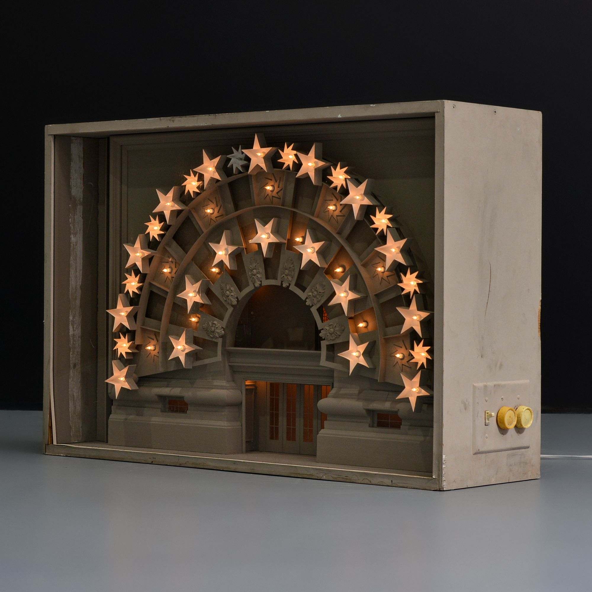 Cletus Johnson | Large Cletus Johnson Illuminated Sculpture, 38H ...
