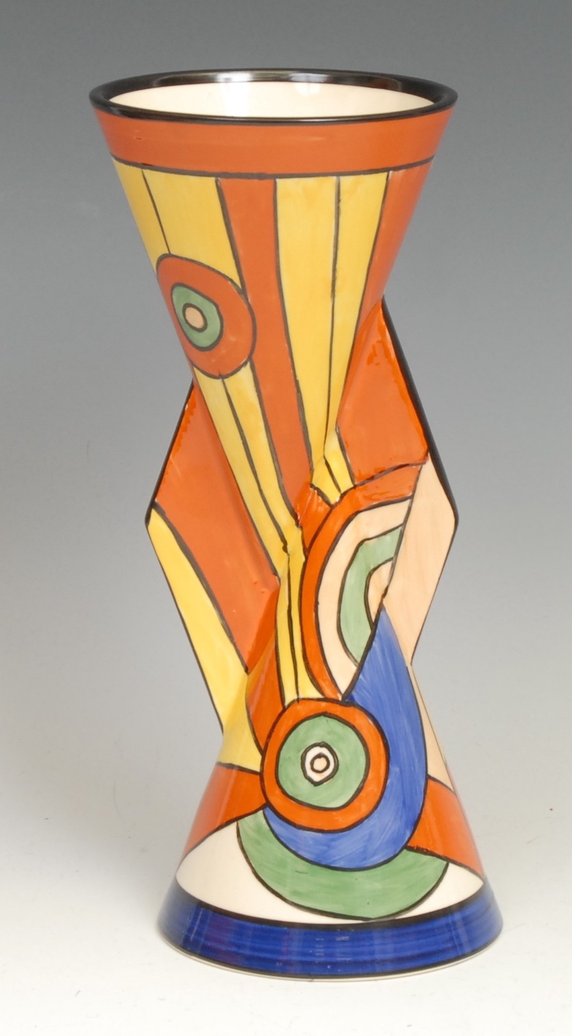 Clarice Cliff | A Wedgwood reproduction Bizarre Sliced Circle pattern ...