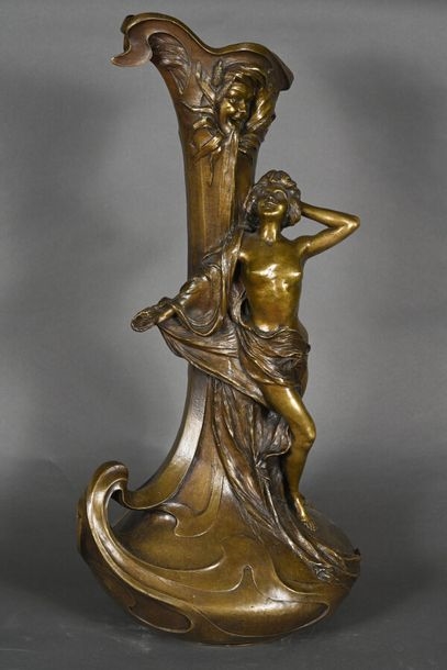 Luca Madrassi | Lucas MADRASSI (1848-1919) Large bronze vase... - Lot ...