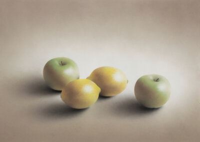 Robert Peterson | Apples and Lemons | MutualArt