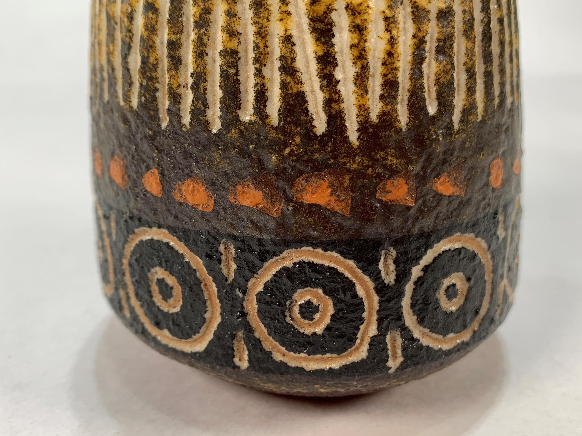 Jaime Nowinski | Jaime Nowinski Jarrita ceramica decorada | MutualArt