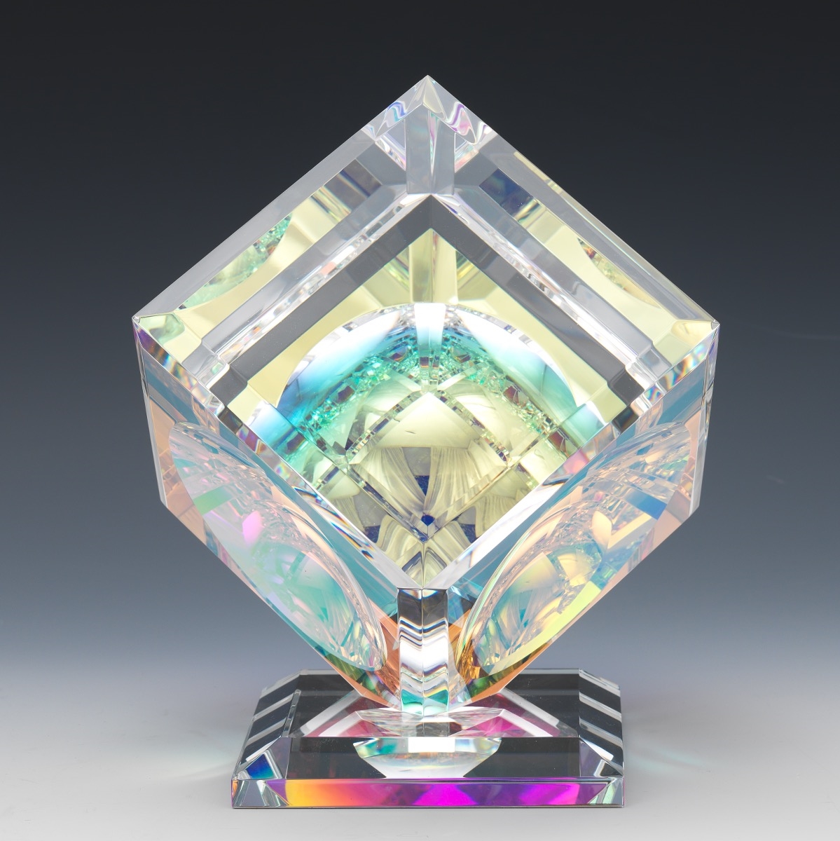 Harold Lustig | Single glass dichroic crystal cube on base with V ...
