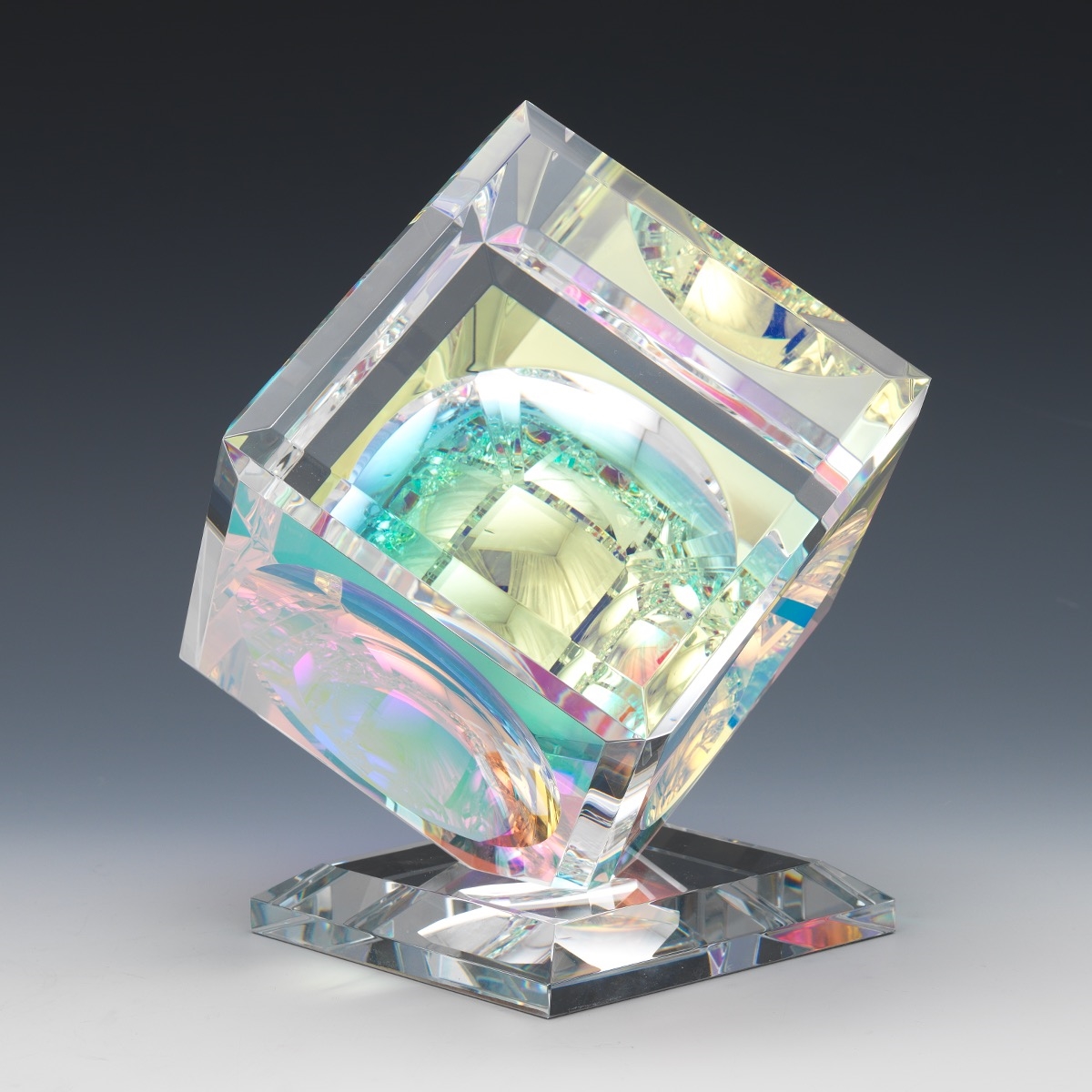 Harold Lustig | Single glass dichroic crystal cube on base with V ...