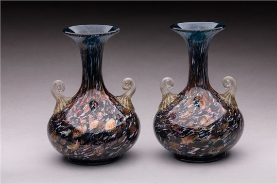 Francesco Ferro e Figlio | vases | MutualArt