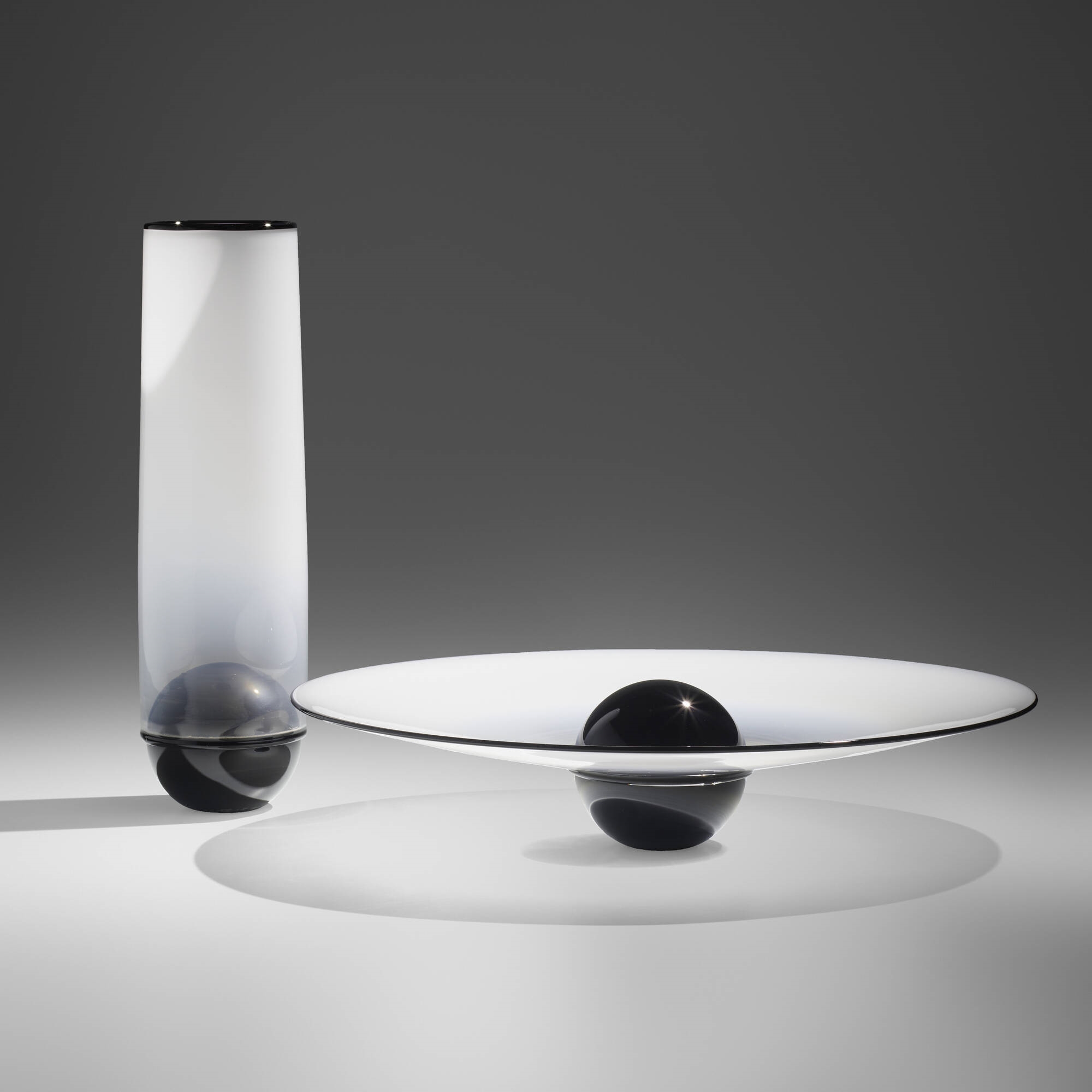 Benjamin Moore | Palla vase and bowl (2000) | MutualArt