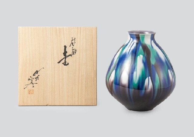 Tokuda Yasokichi III | Color glazed jar | MutualArt