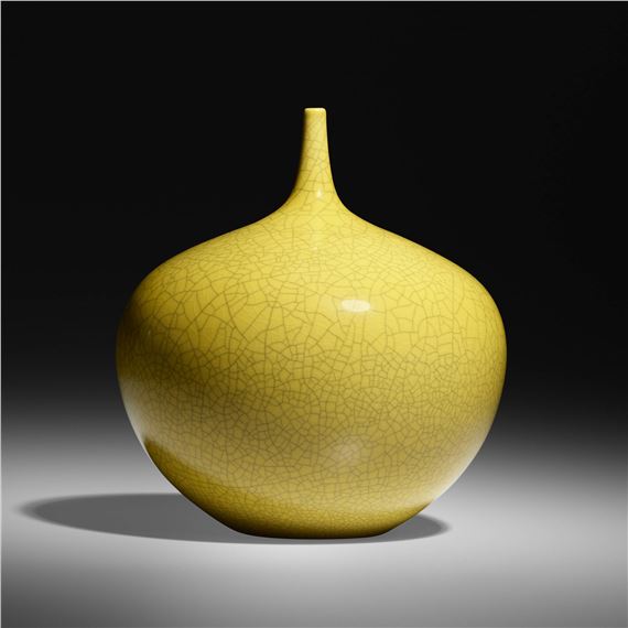 Cliff Lee | Imperial Yellow vase (2006) | MutualArt