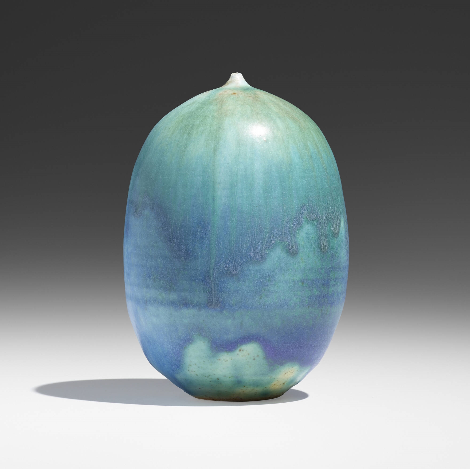 Toshiko Takaezu | Untitled (with rattle (Circa 1990) | MutualArt