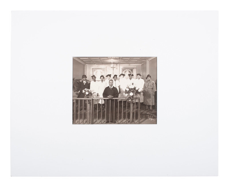 James van der Zee | EARLY PHOTOGRAPHY]. Church Group, 1938. New York ...