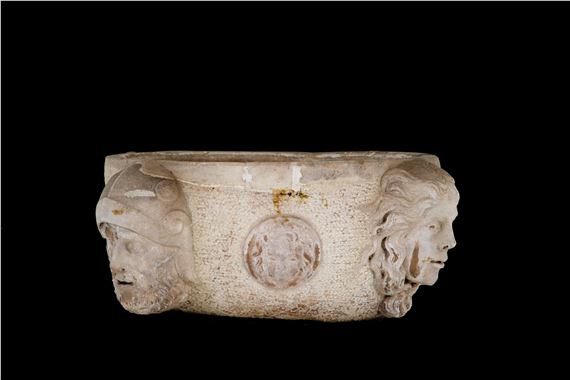 Paolo Boni | Tub with four heads (1982) | MutualArt