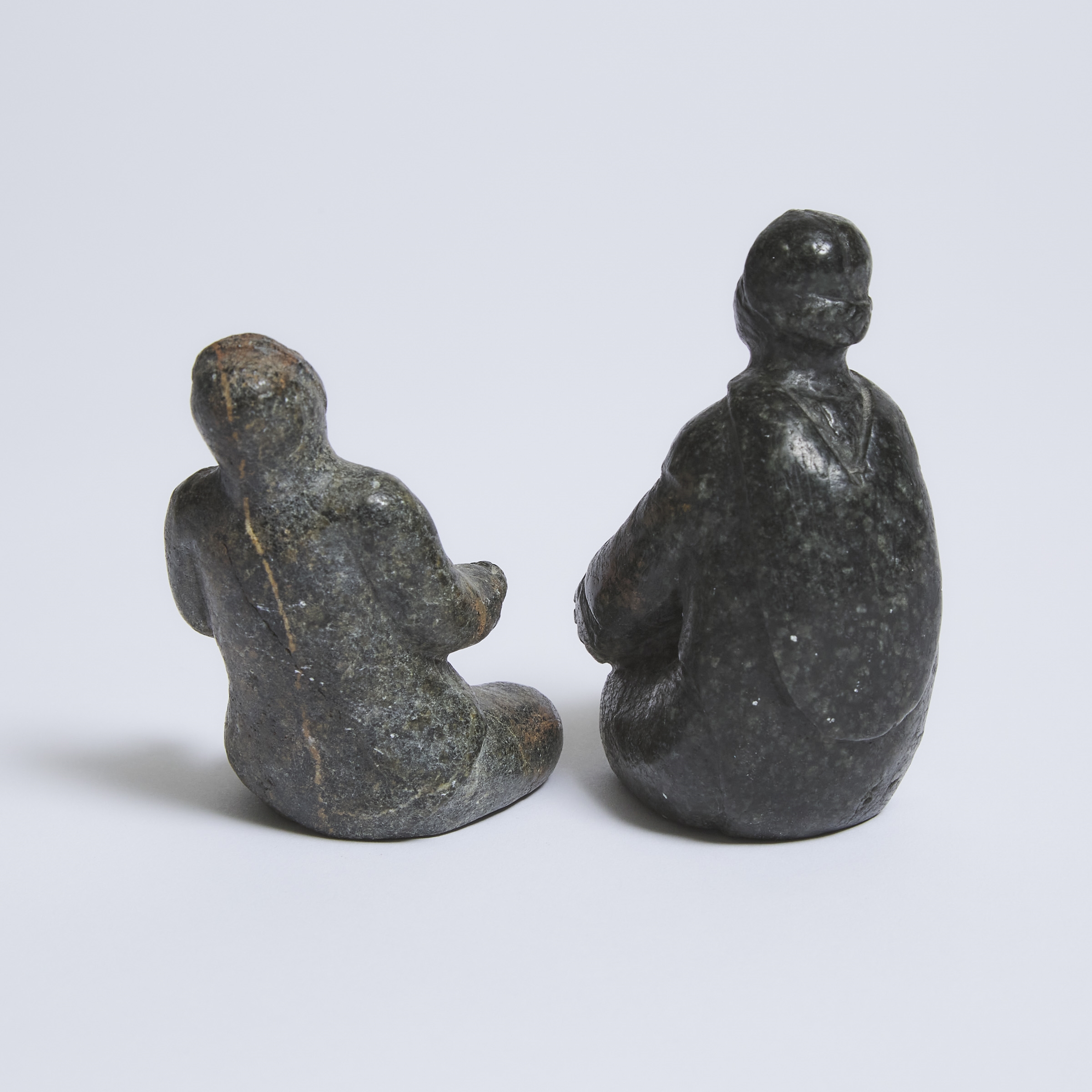 Nancy Pukingrnak Aupaluktuq | TWO KNEELING FIGURES, ONE WITH QUILLIQ ...