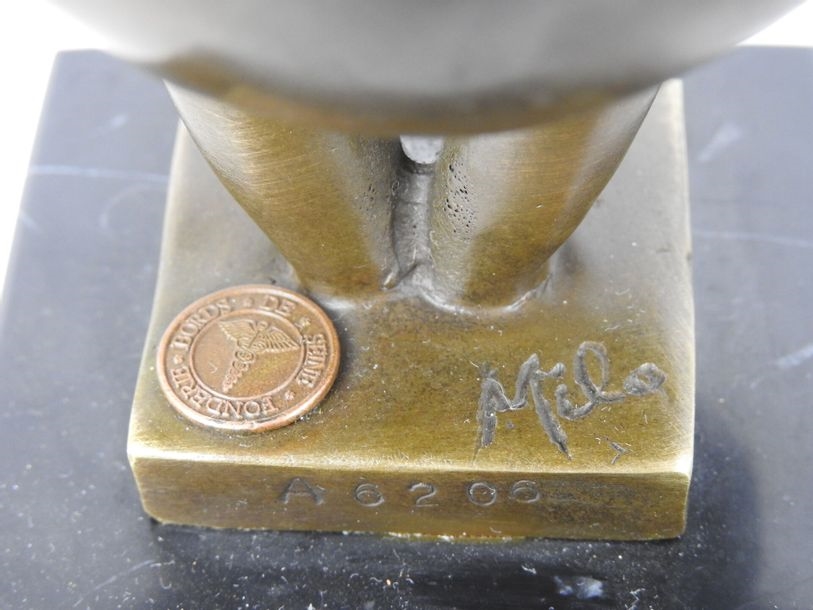 Miguel Fernando López (Milo) | MILO: Female acrobat | MutualArt