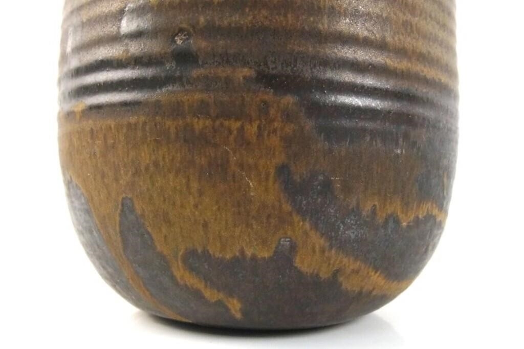 Toshiko Takaezu | Closed Form Ceramic Vessel with Rattle | MutualArt