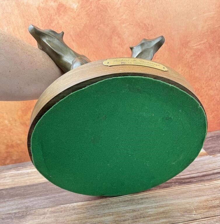 Robert Cavanaugh | Robert M Cavanaugh Polar Impressions Bear Bronze ...