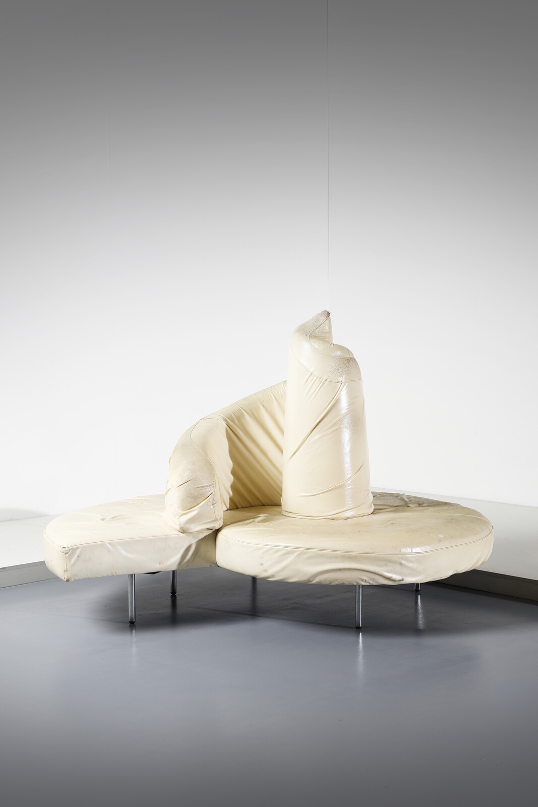 Mario Cananzi | Tatlin center sofa for Edra, Italy (1950 - 2000 ...