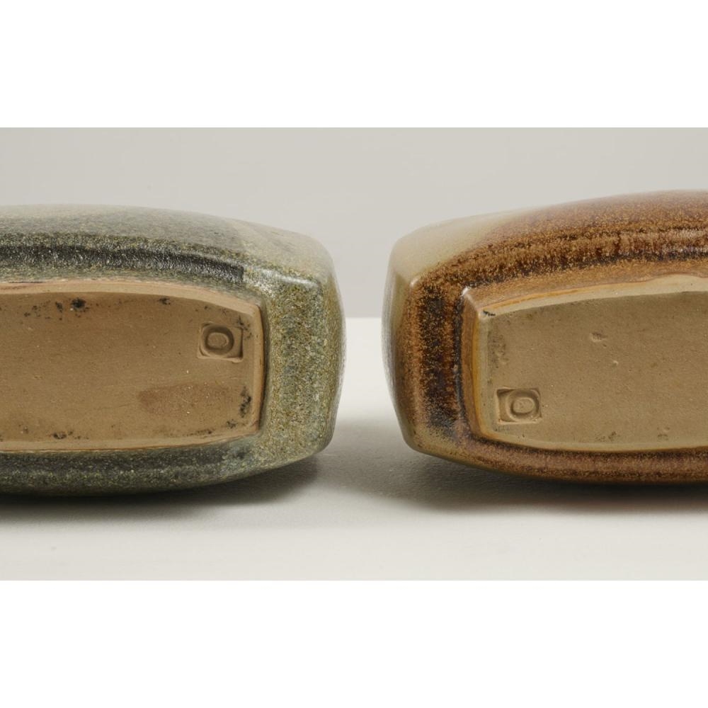 Pierre Culot | Deux vases méplats, dits Citroën, corps quadrangulaire ...