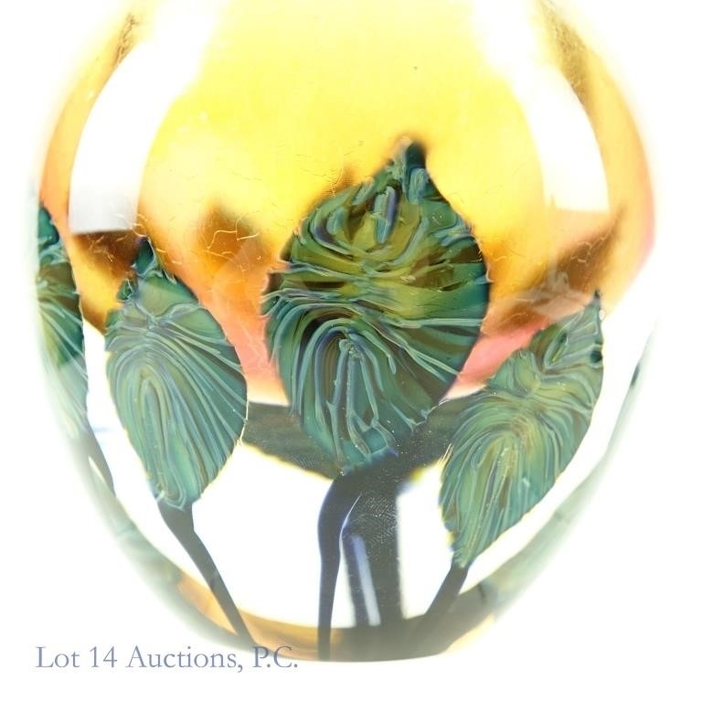 David Lotton | David Lotton (b. 1960) Art Glass Vase (2001) | MutualArt