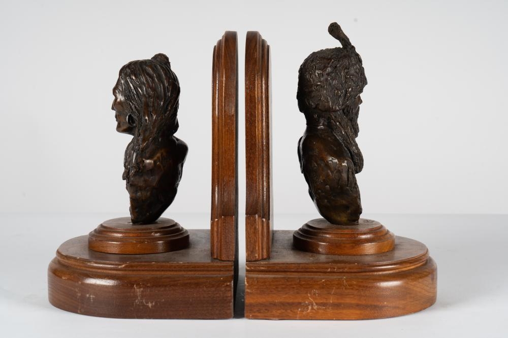 Gerry Metz | Gerry Michael Metz (1943-2018): Two Bookends | MutualArt