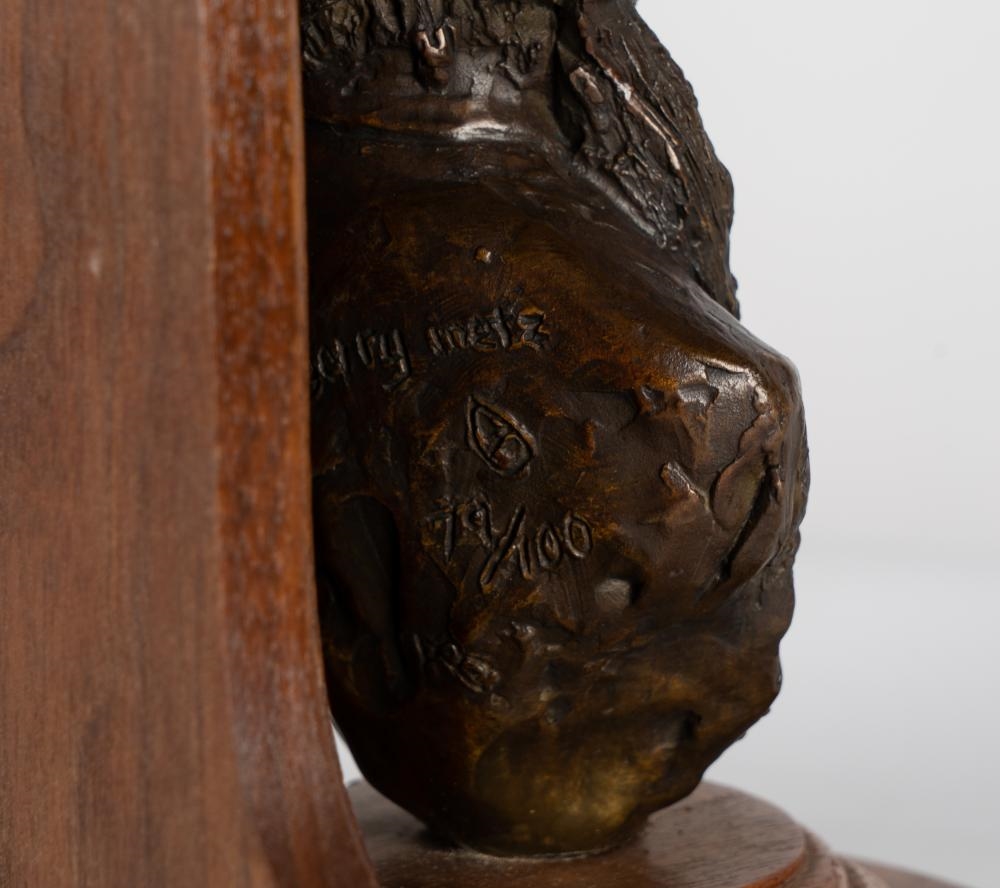 Gerry Metz | Gerry Michael Metz (1943-2018): Two Bookends | MutualArt