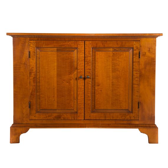 Eldred Wheeler | Federal Style Tiger Maple Cabinet (20th Century ...