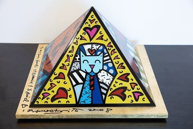 Romero Britto | Pyramid (Circa 1950s) | MutualArt