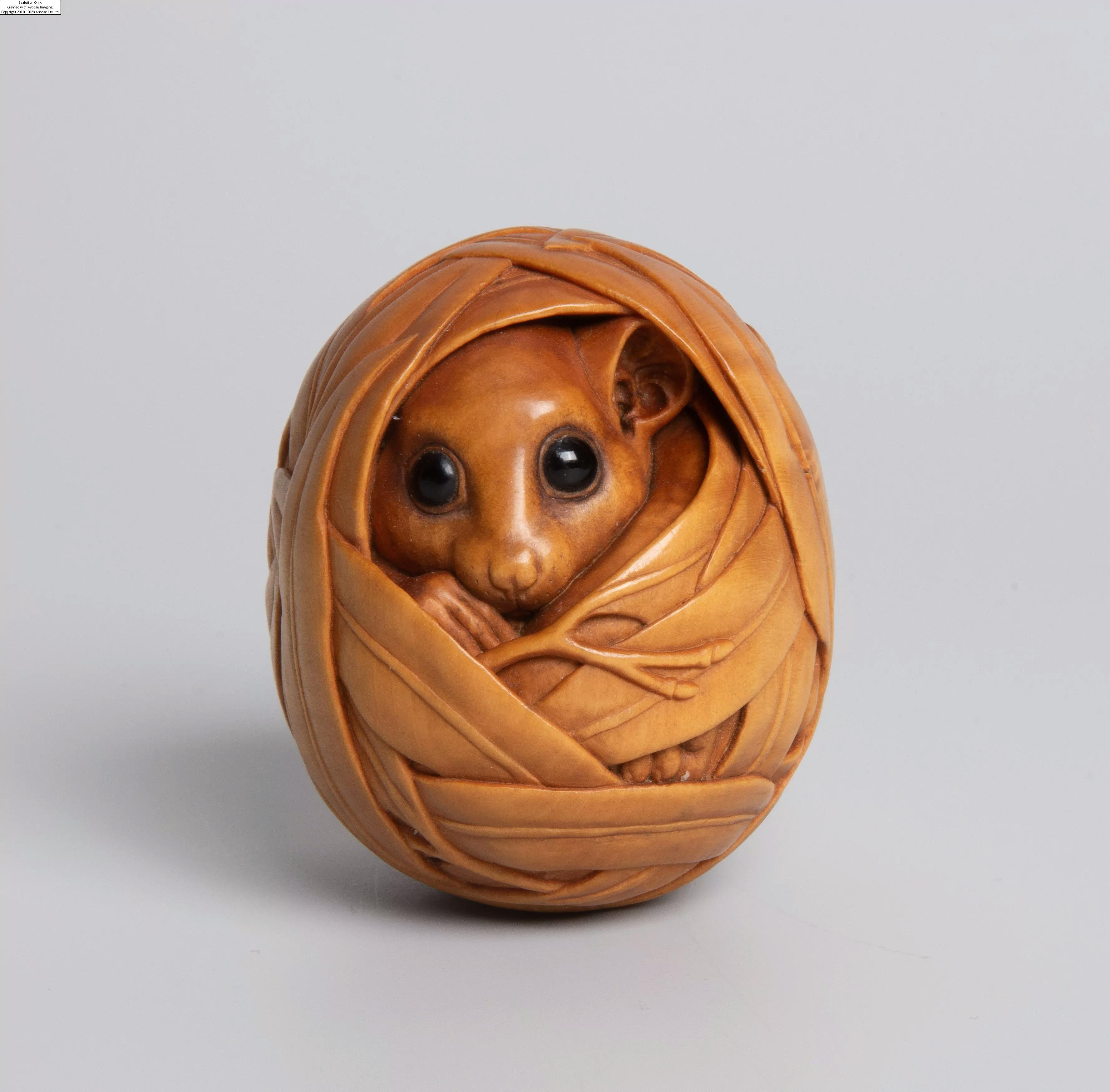 Susan Wraight | Holz-Netsuke von Susan Wraight (Berkshire 1955 (1993 ...