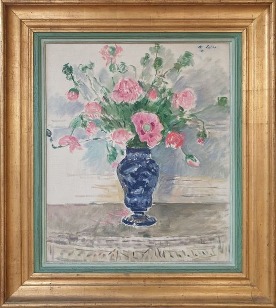Maurice Lobre | Bouquet of flowers on an entablature | MutualArt