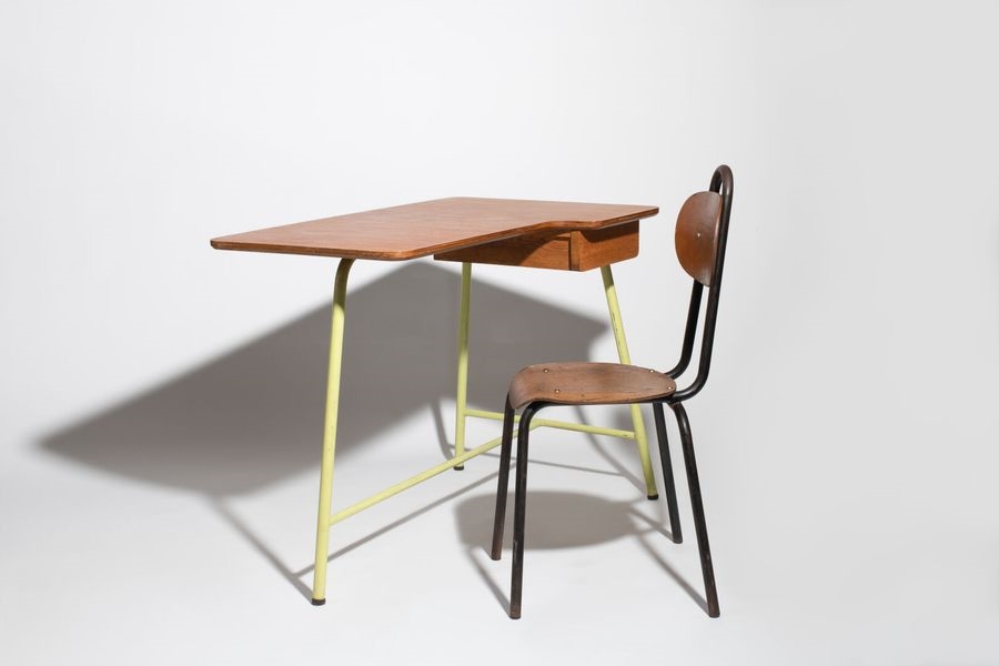 Jacques Hitier | Bureau ouvrant par un tiroir (1954 - 1955) | MutualArt