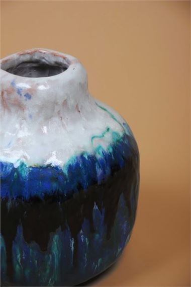 Alice Colonieu | Large vase Blue,... - Lot | MutualArt