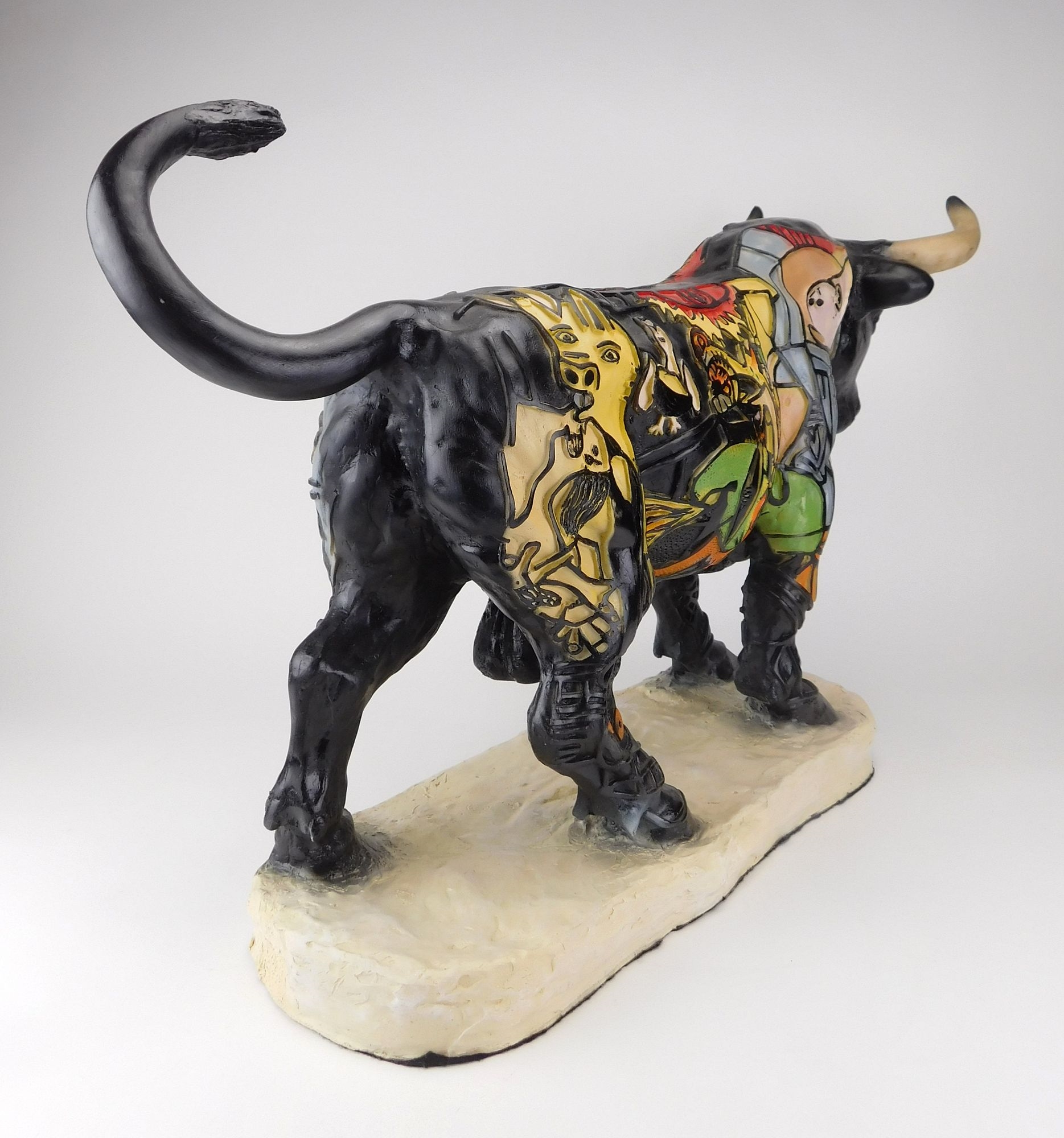 Steve Kaufman | Bull | MutualArt