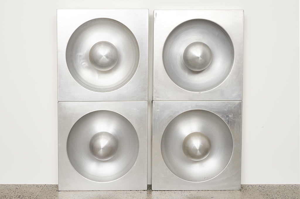 Verner Panton | 2 works; PAIRE D'APPLIQUES VISIONA II (Circa 1970 ...