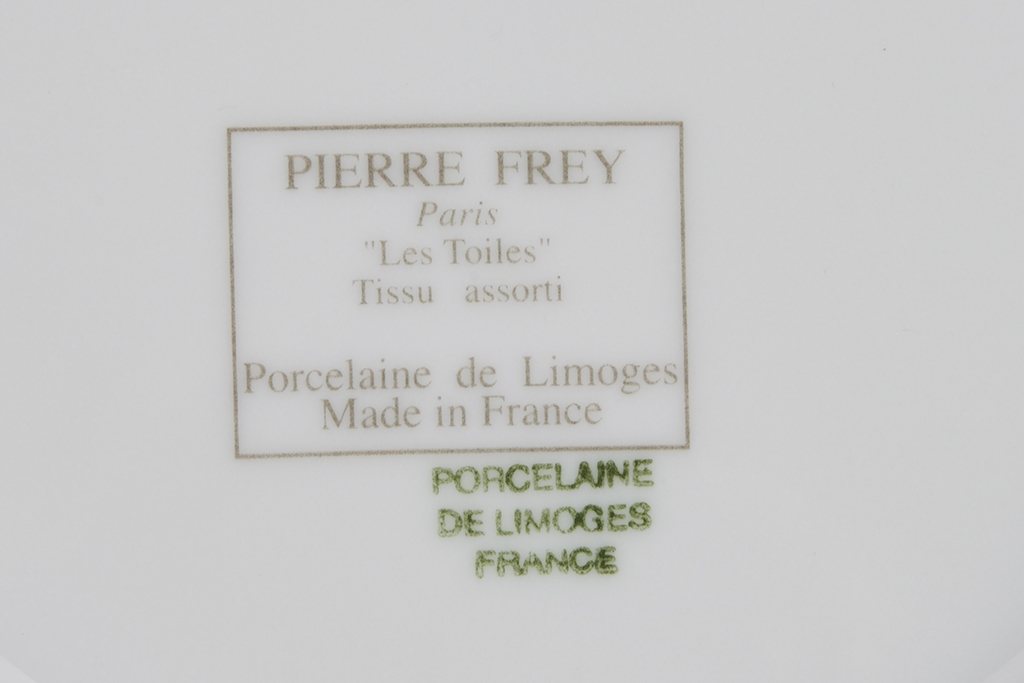 Pierre Frey | Collection of Dinnerware | MutualArt