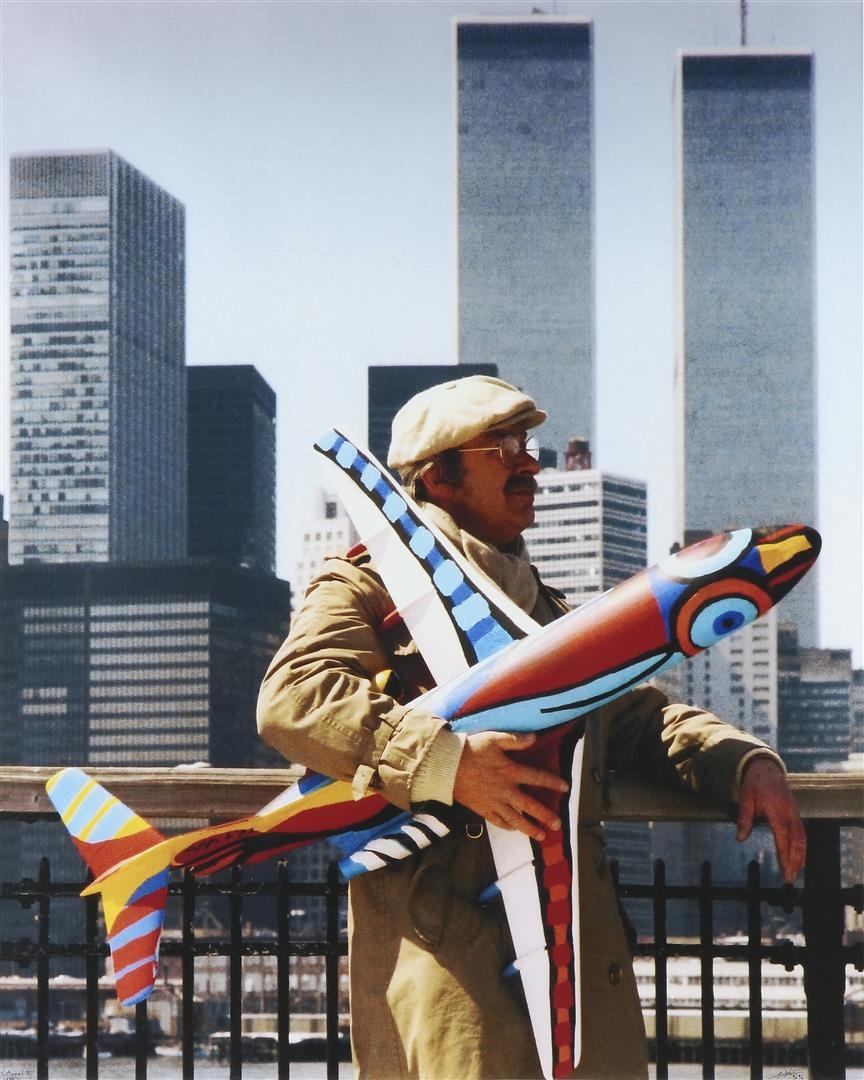 Karel Appel | Portrait of the artist in front of the World Trade Center ...