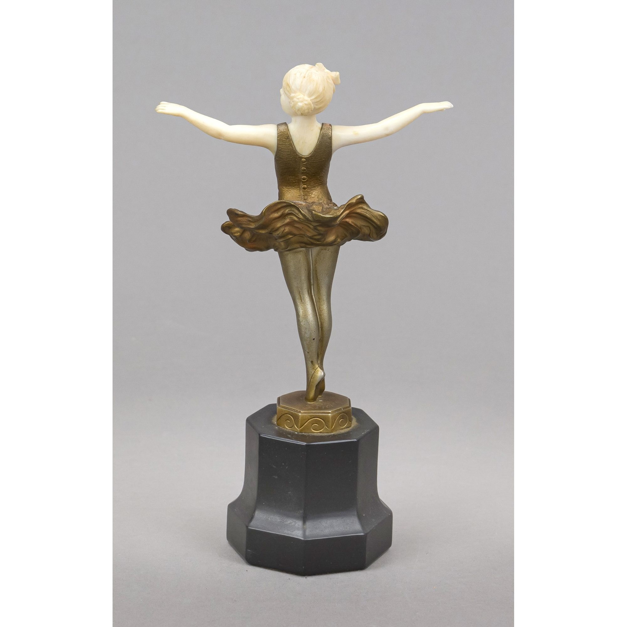 Johann Philipp Ferdinand Preiss | Art-déco Chryselephantine figure c ...